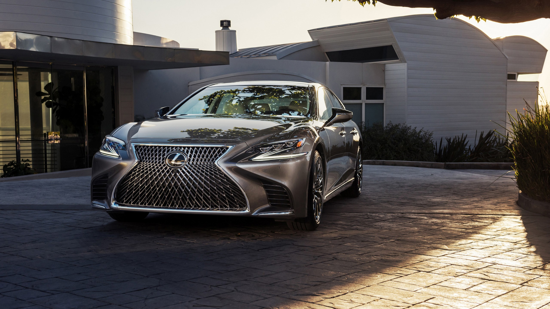 Lexus and Porsche are the most dependable brands of 2017 Lexus and Porsche are the most dependable brands of 2017